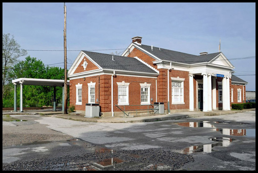 Amtrak RR Depot Photo Collection